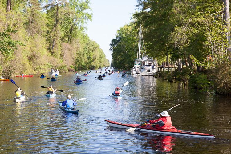 Pleasure Paddling: Hundreds paddle historic canal | Local News ...