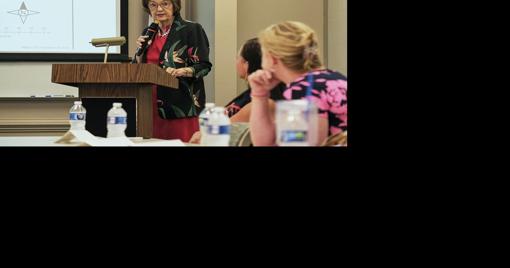 NC Secretary of State Marshall talks business with biz owners | Local ...