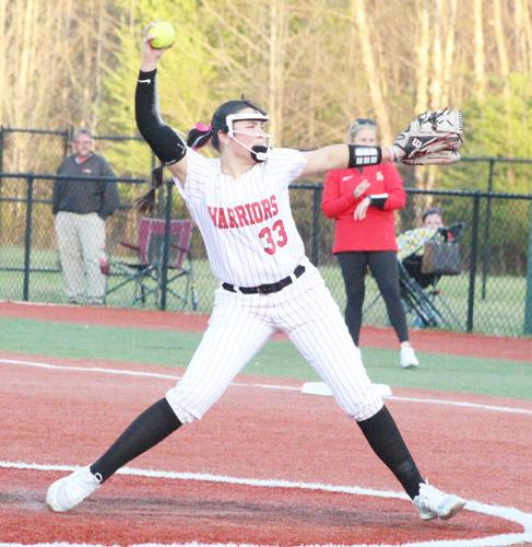 Lady Warriors surge ahead in division race | Sports | dailycorinthian.com