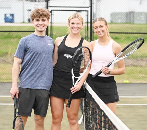 Lions, Aggies face off in tennis | Sports | dailycorinthian.com