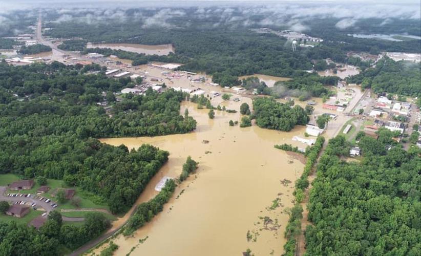 Flooding leaves much of town under water | News | dailycorinthian.com