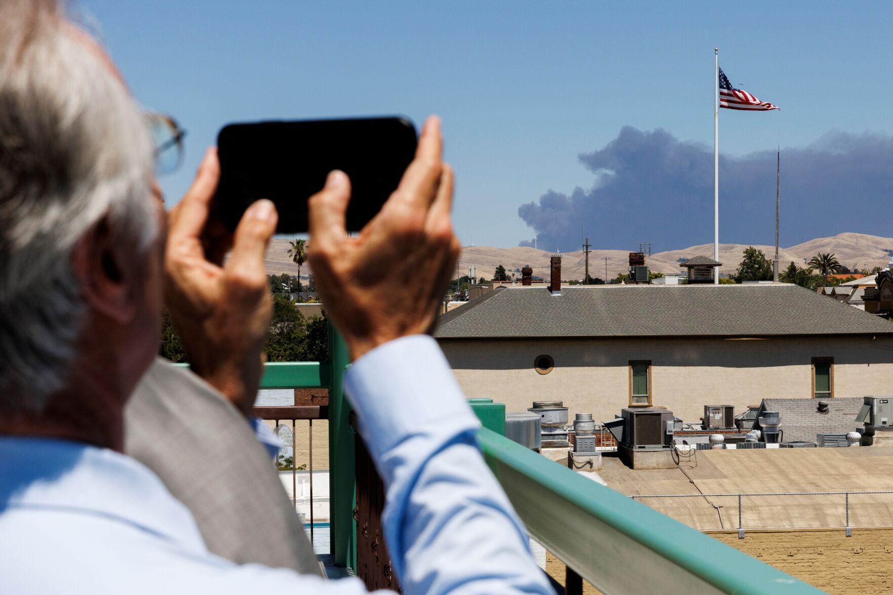 California Warehouse Fire | National | dailycorinthian.com