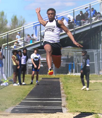 Lady Bears finish second at Brave Relays | Sports | dailycorinthian.com