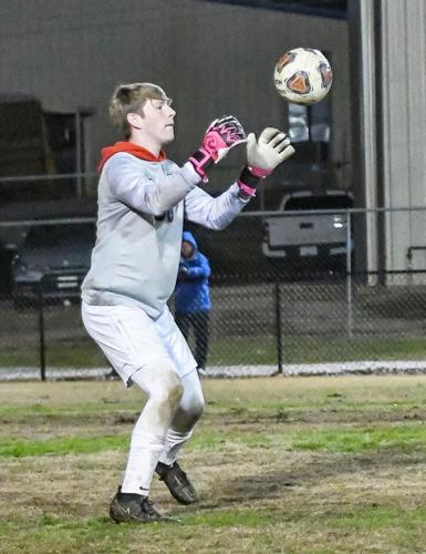 Warriors fall in muddy North half loss to Vikings | Sports ...