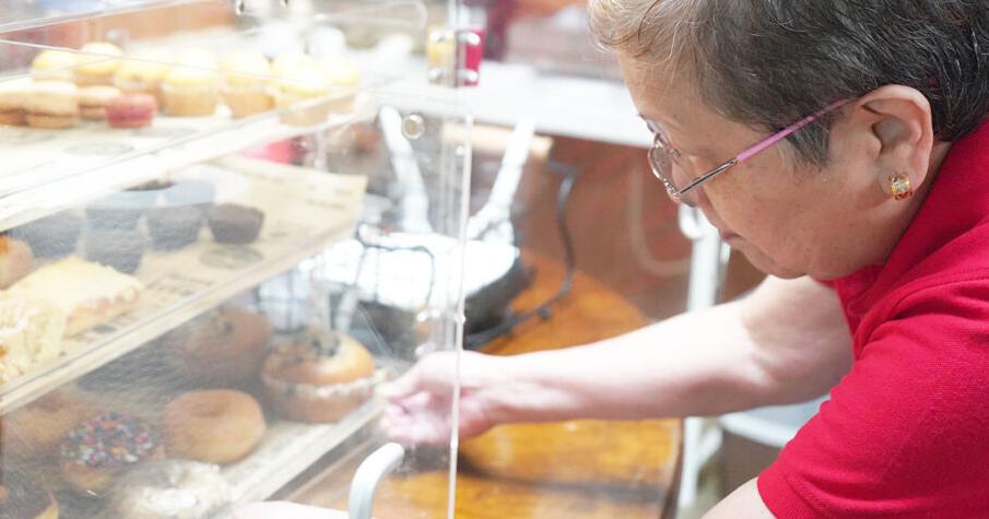 Weekly breakfast encourages connections at VFW | News | dailycorinthian.com