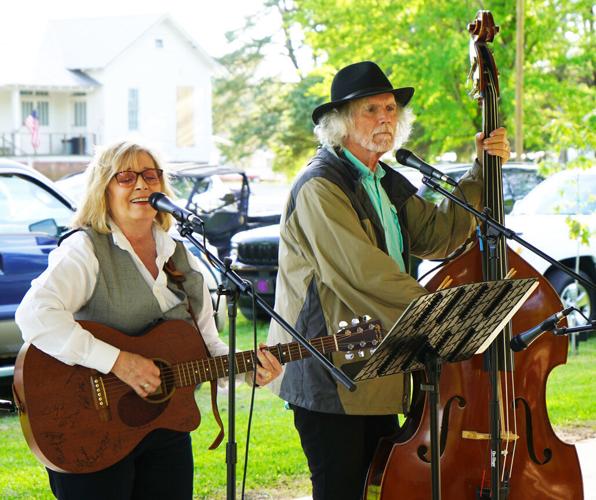 Prayer fills the air at Jacinto Courthouse | News | dailycorinthian.com