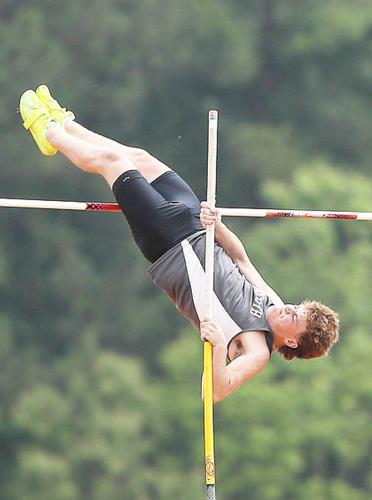 Lady Bears repeat as 3A state track champs | Sports | dailycorinthian.com