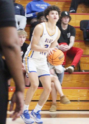 Blue Devils hang on in defensive battle | Sports | dailycorinthian.com