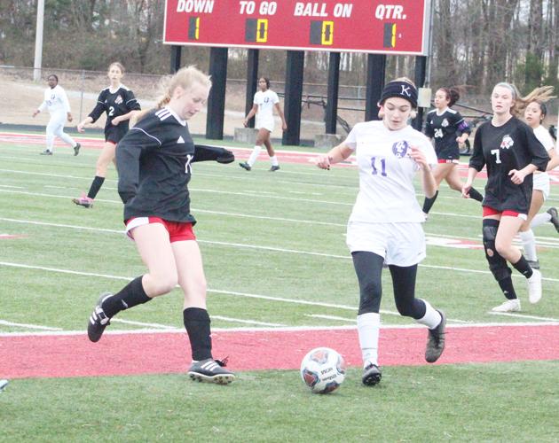 Warriors' soccer downs New Hope in PKs | Sports | dailycorinthian.com