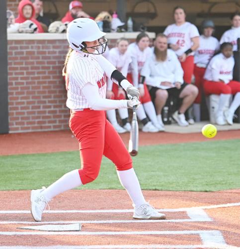 Lady Warriors down Pontotoc to open division | Sports | dailycorinthian.com