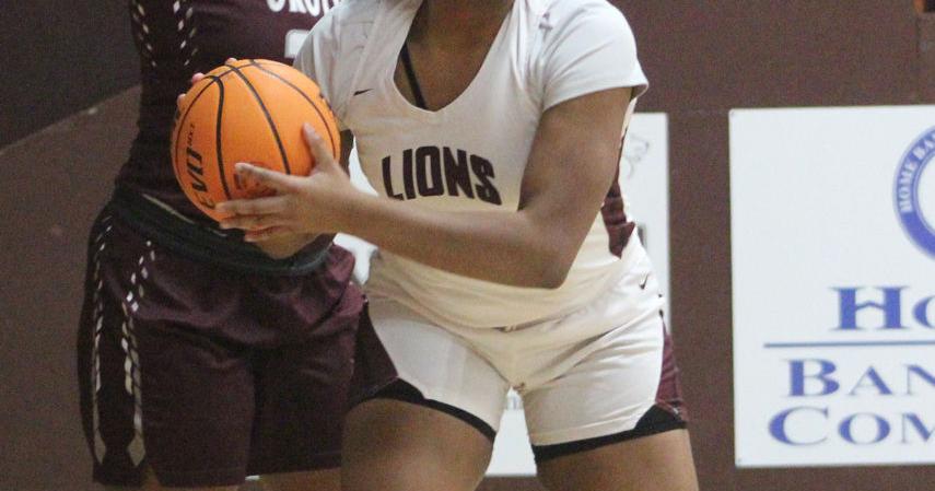 Five teams move on to state quarterfinals | Sports | dailycorinthian.com