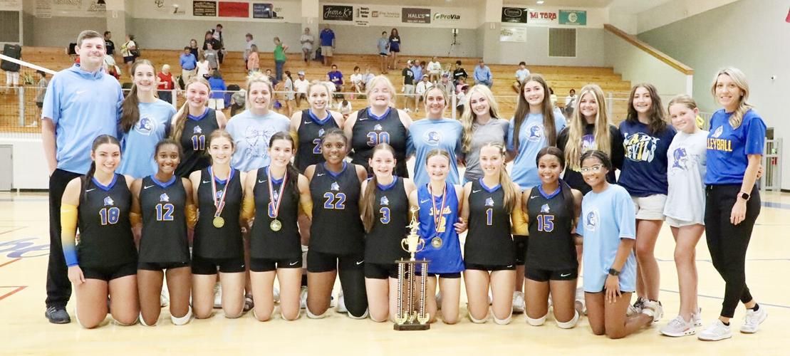Lady Bears sweep to gold bracket win | Sports | dailycorinthian.com