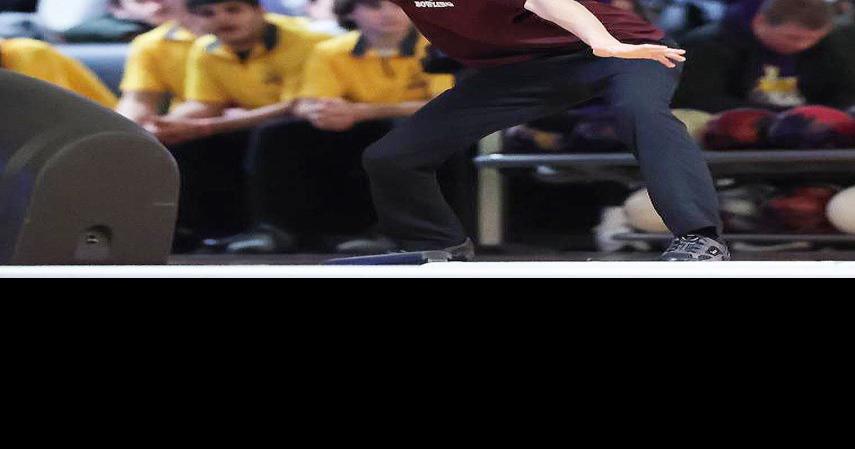 Aggies celebrate bowling titles sweep | Sports | dailycorinthian.com
