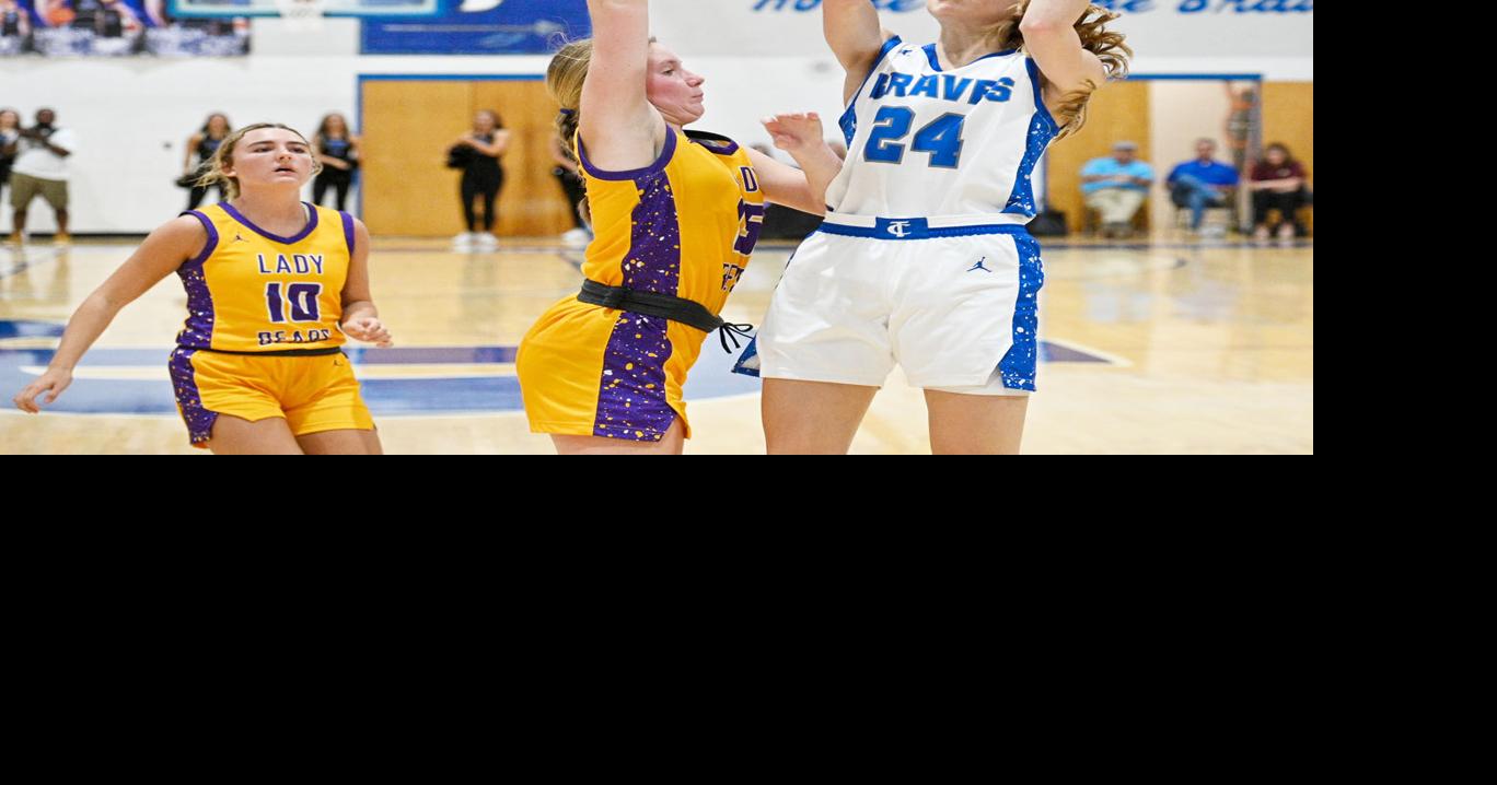 Tish’s Moore hits career-high with 42 points | Sports | dailycorinthian.com