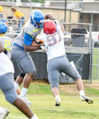 11 compete in NEMFCA all-star football game | Sports | dailycorinthian.com