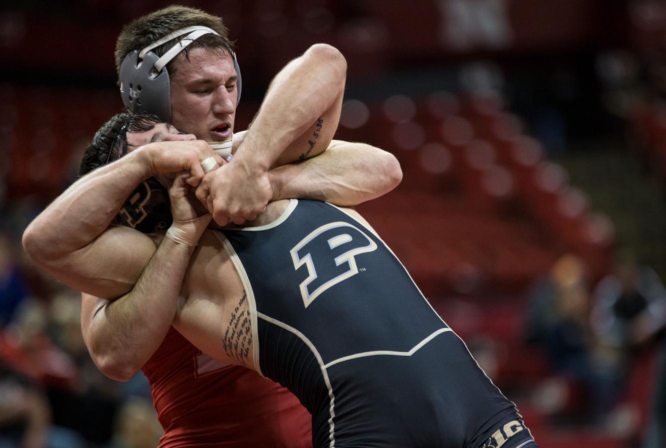 Huskers wrestling team hits the road for stiff competition in Illinois ...