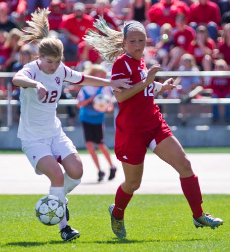 Caroline Gray looks to lead women’s soccer team with corner kicks ...