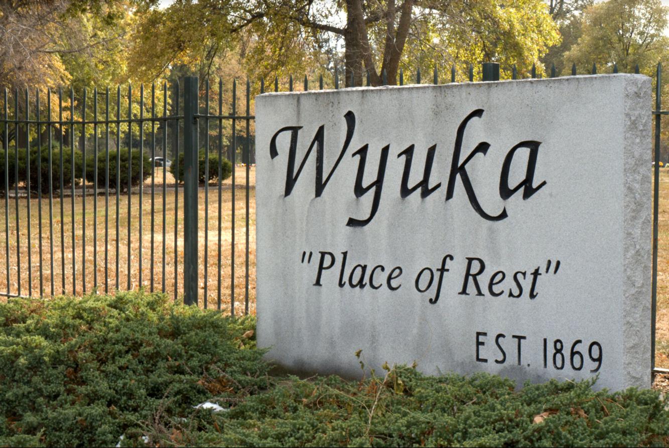 Wyuka Cemetery full of Lincoln history, landmarks | Culture | dailynebraskan.com