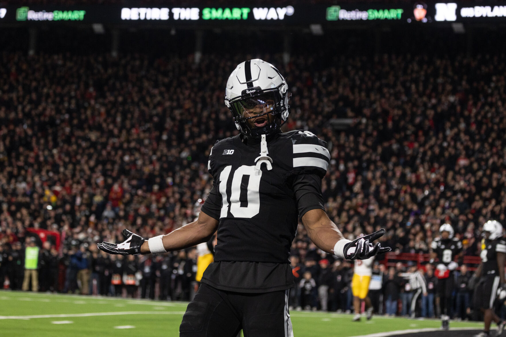 PFF Grades: Lateef leaves more to be desired | Sports | dailynebraskan.com