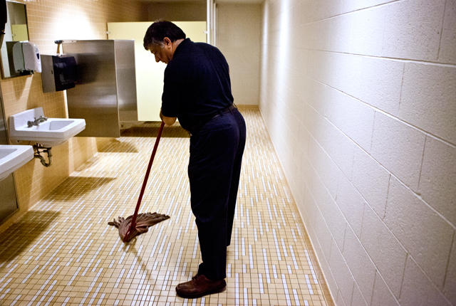 UNL custodians appreciate benefits, hope for higher wages | News ...