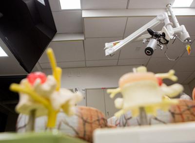 New cameras allow dozens of students to view live cadaver dissection ...