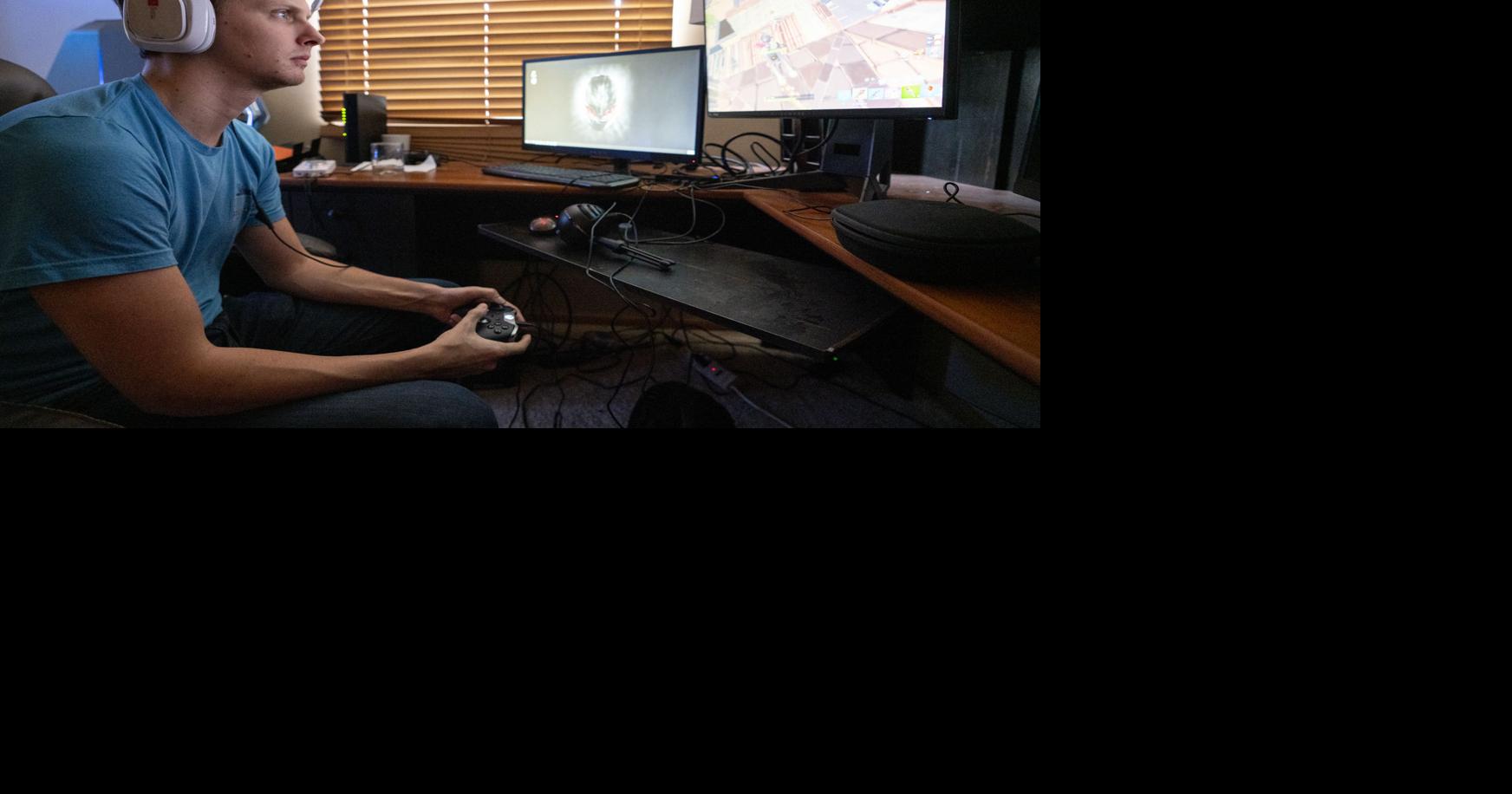 Bryce Byman puts off dental school dreams to pursue professional gaming ...