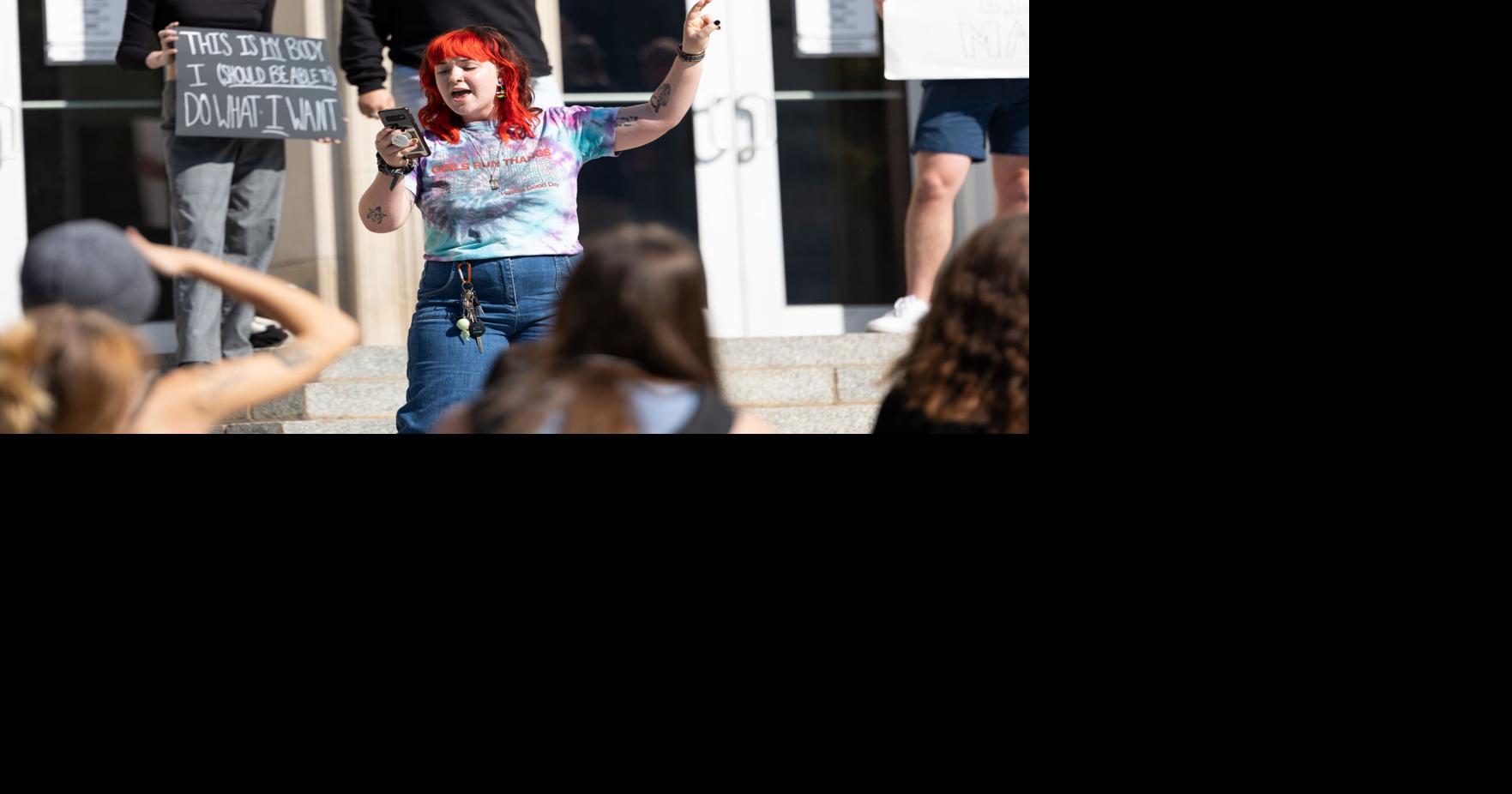 Protest for bodily autonomy held outside of Nebraska Union | News ...