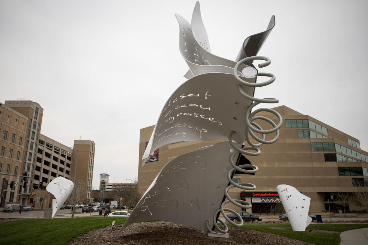 Highlighting origin stories of sculptures featured on UNL’s campus ...