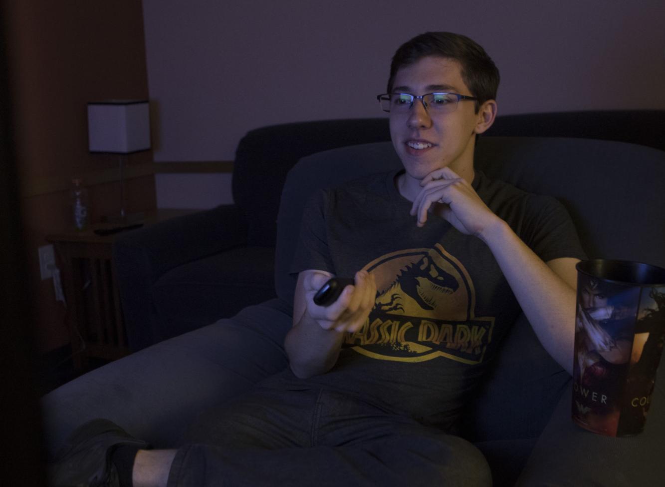 REVIEW: ‘Kingsman’ sequel matches entertainment of first film | Culture ...