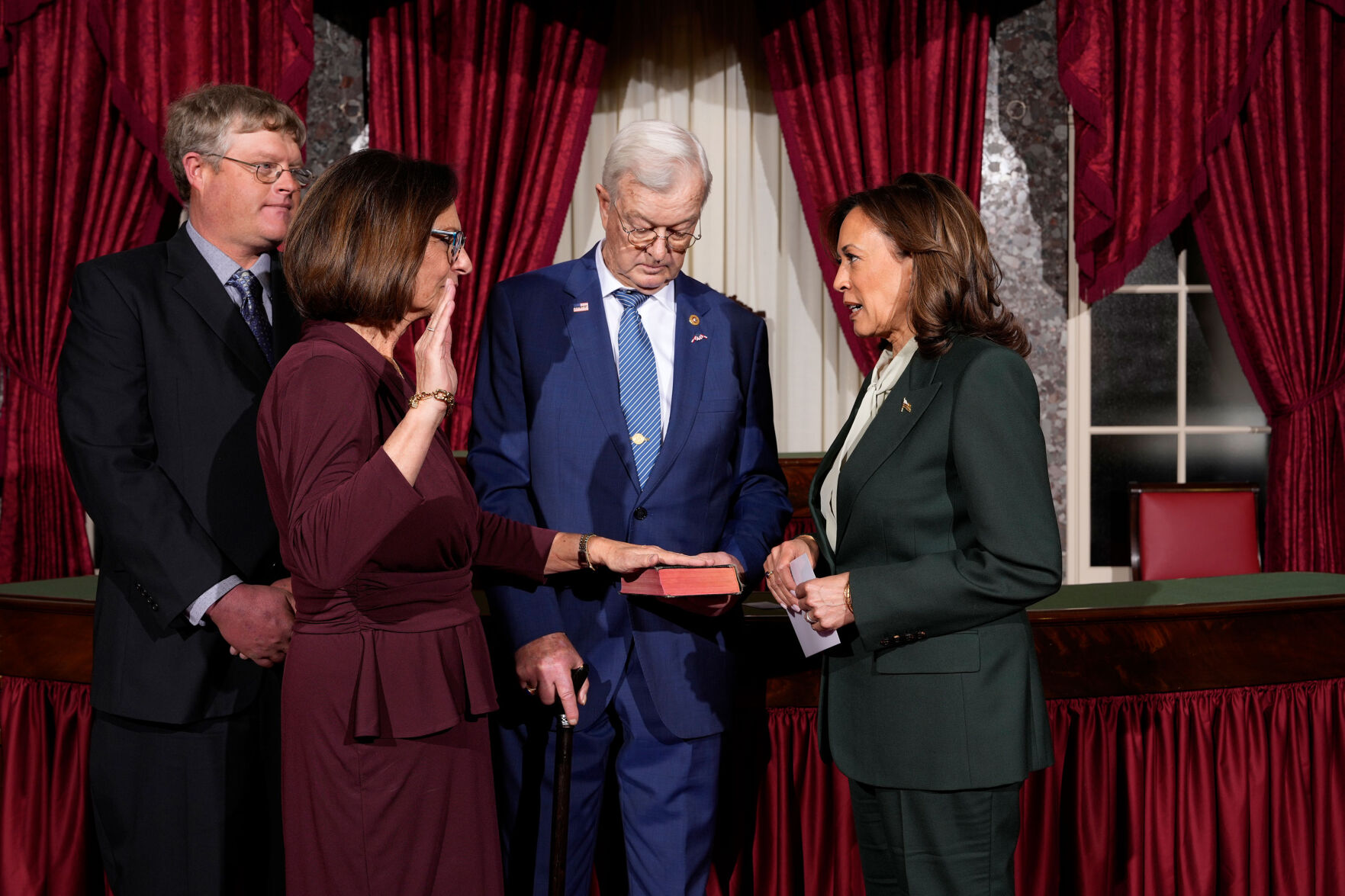 Professor misidentified as Senator’s spouse who declined handshake with ...
