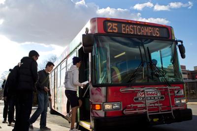 StarTran begins evening shuttle services | News | dailynebraskan.com