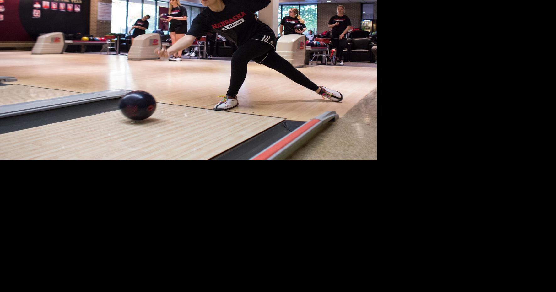 A familiar face returns to Nebraska women’s bowling team as assistant ...