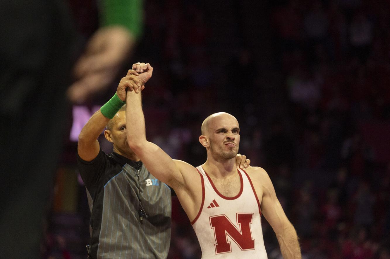 Nebraska wrestling finishes impressive first day of NCAA championships ...