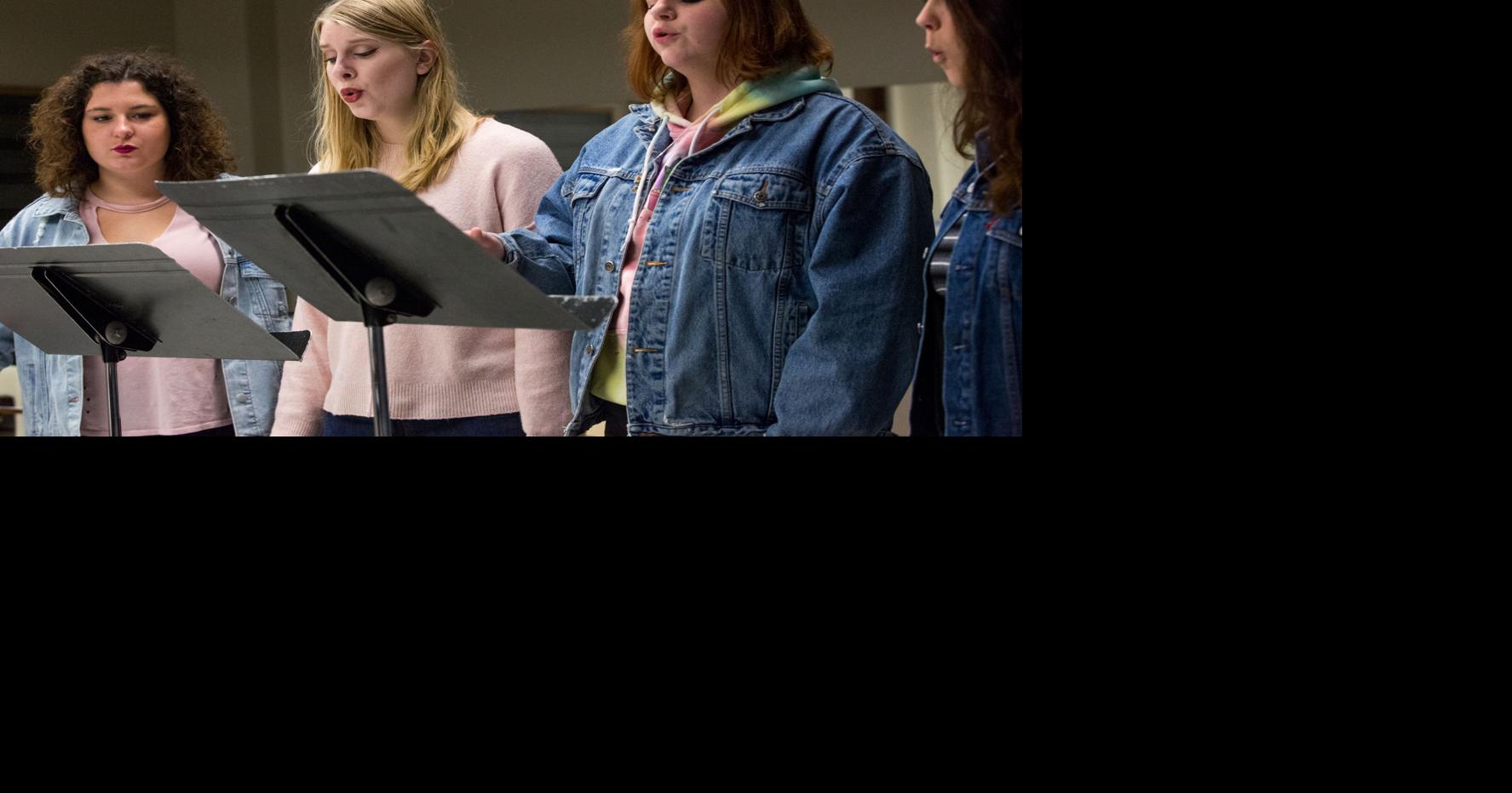 All-female a cappella group Take Note creates cohesive sound, forms ...