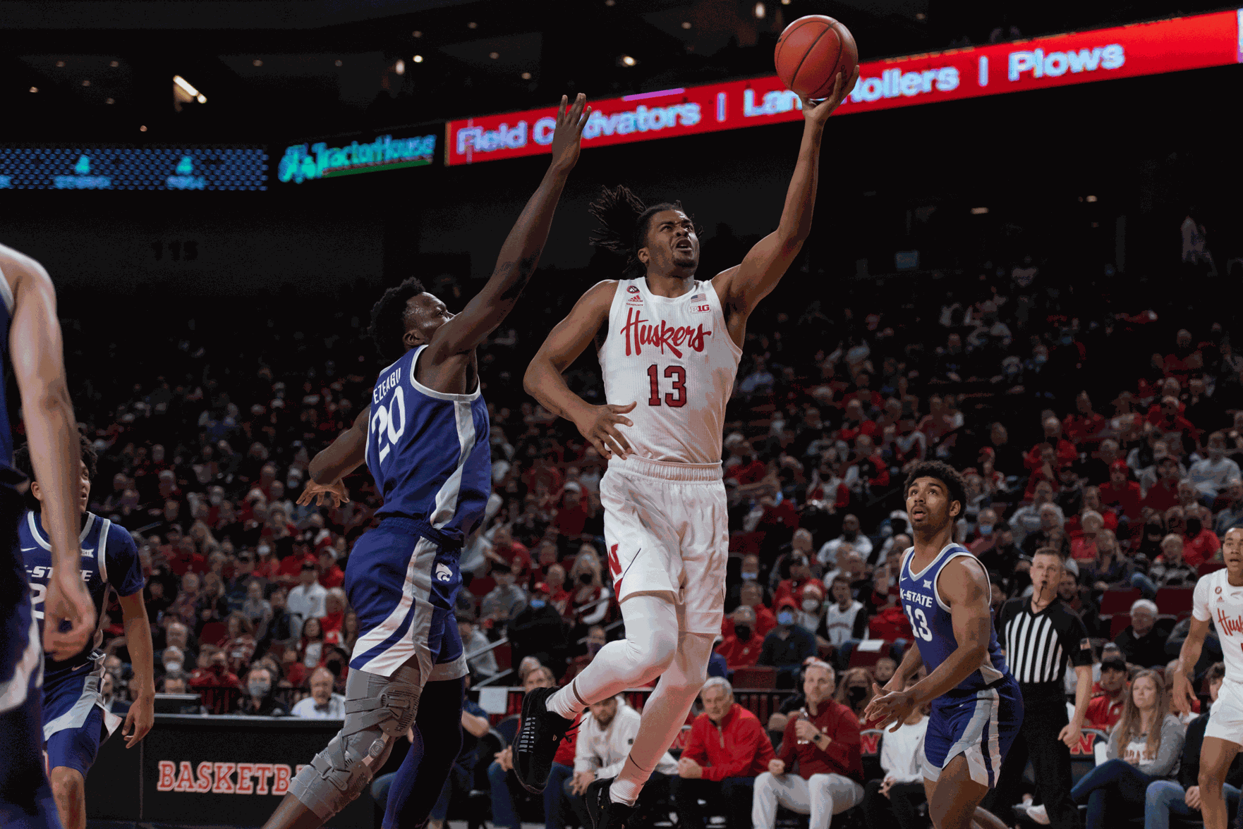Nebraska men’s basketball exploring options at center in Walker’s ...
