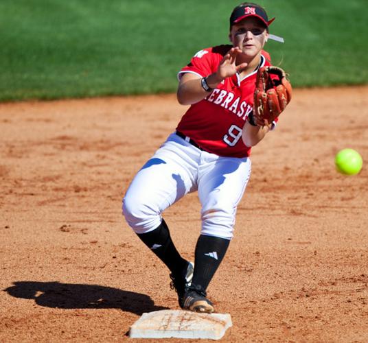 Nebraska softball prepares for the end of fall season | Sports ...