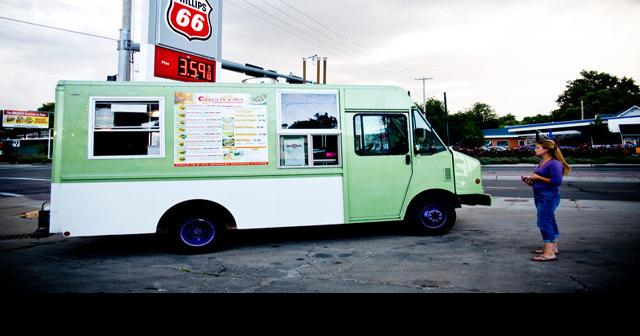 Asian fusion food truck Heoya gains foothold in Lincoln | Culture ...
