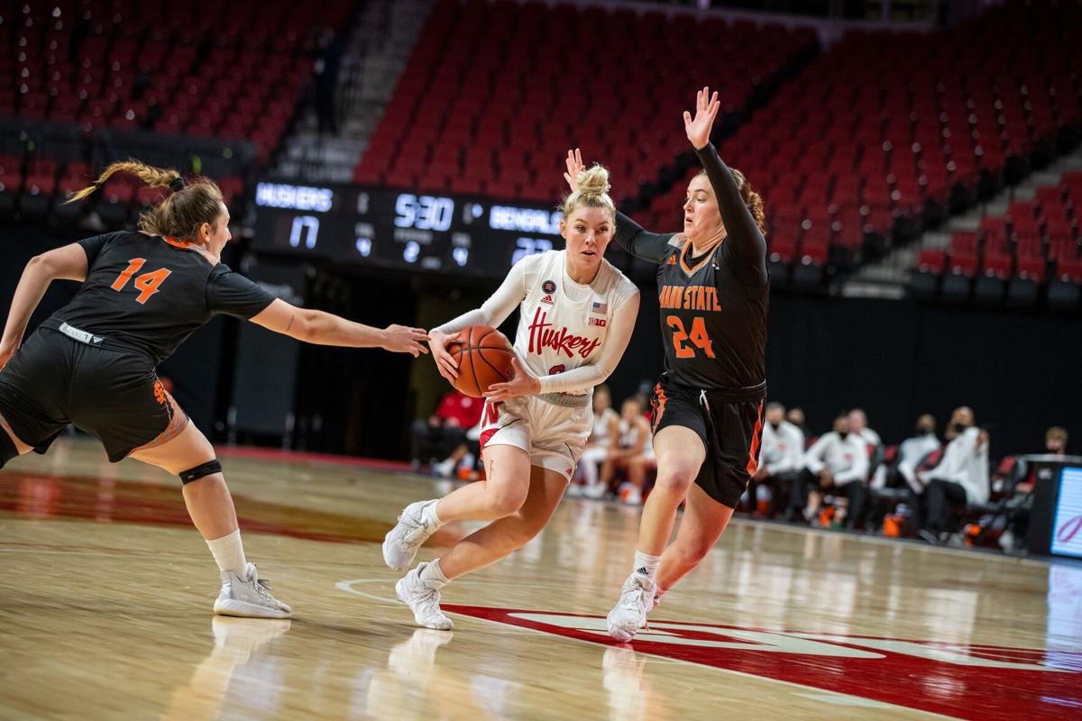 Ashley Scoggin overcomes knee injuries, finalist for transfer of the ...