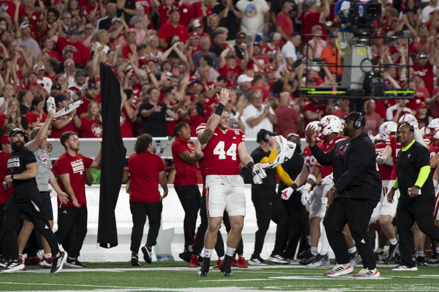 Riley Van Poppel talks about the defensive line and football | Sports ...