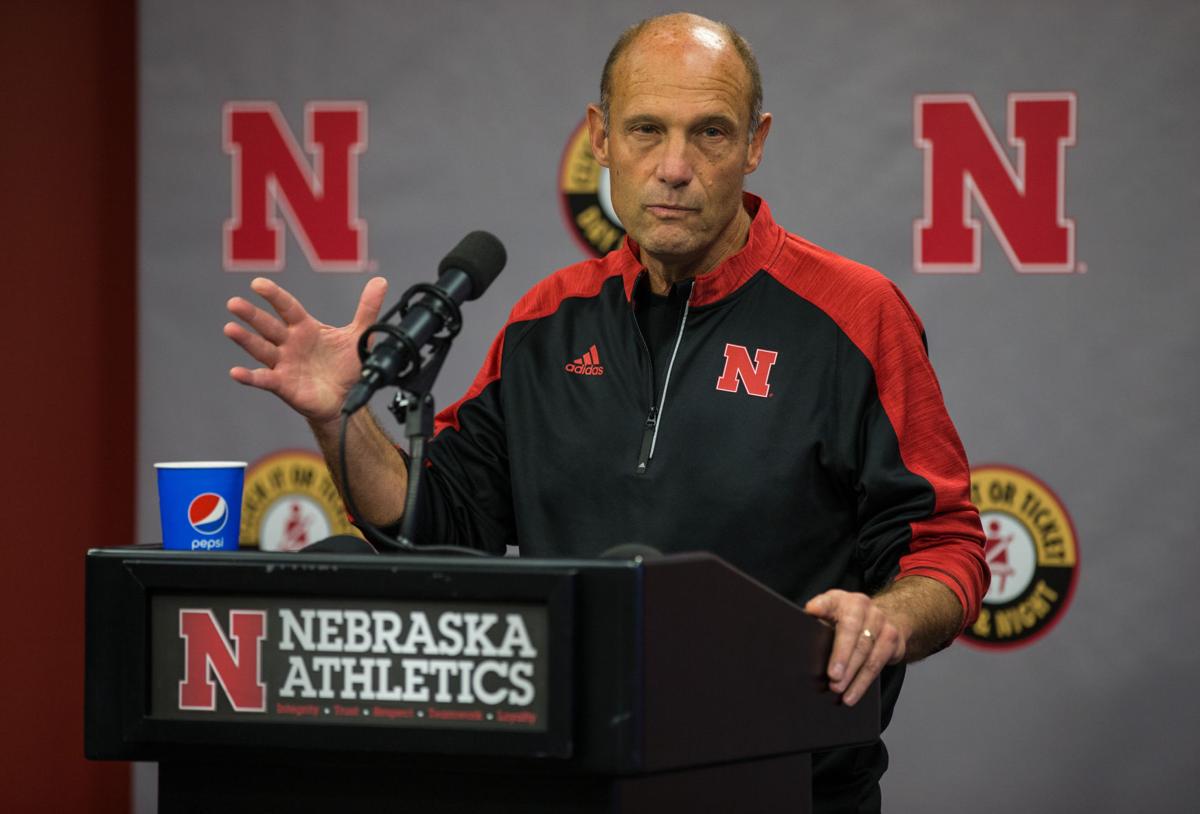 Mike Riley signs 1-year contract extension, will coach through 2020 ...