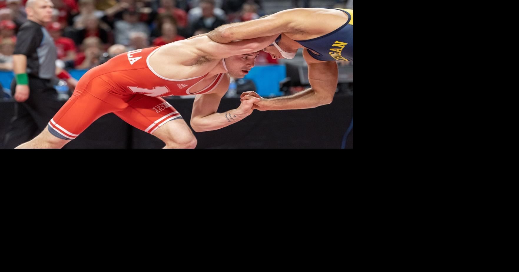 Nebraska wrestling advances five to Big Ten Championship finals | Sports | dailynebraskan.com