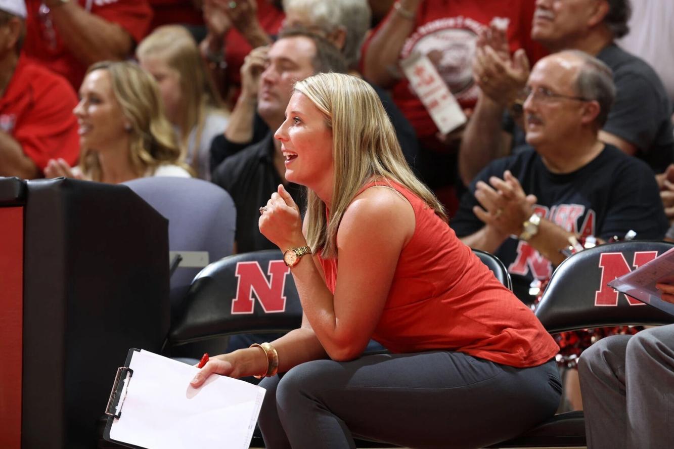 Busboom Kelly signs 6-year, $4.57 million deal as Nebraska volleyball ...