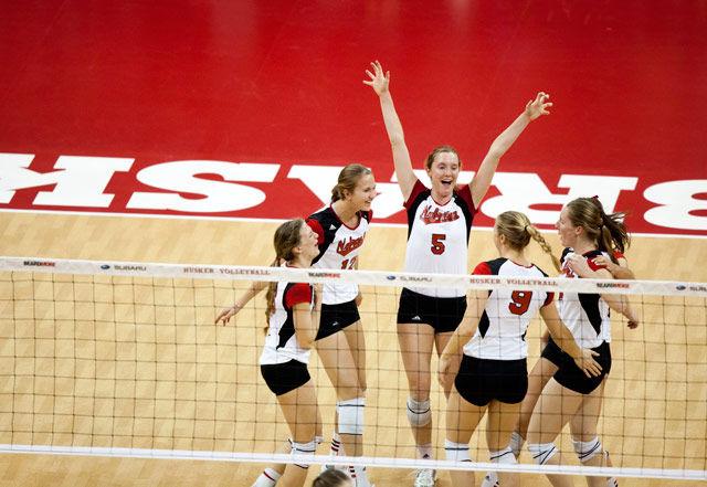 Volleyball Red-White Scrimmage helps team sees areas for improvement ...