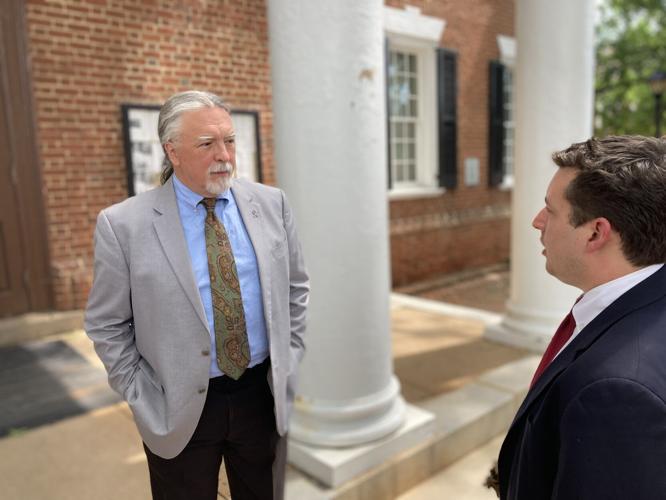 Out of court and back on the air, conservative radio's Joe Thomas ...