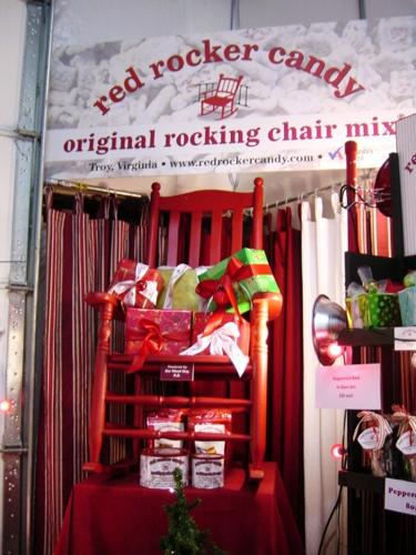 Red Rocker Candy Kicks Off Holiday Season at Cruz’n & Candy Hot Rod Day