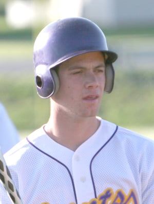 Thompson commits to LCC