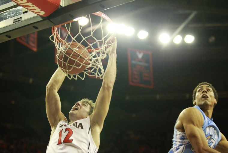 Cavaliers defeat Tar Heels in ACC opener