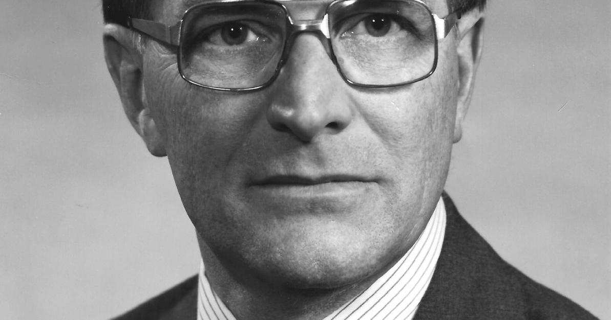 MacAvoy, Thomas C.