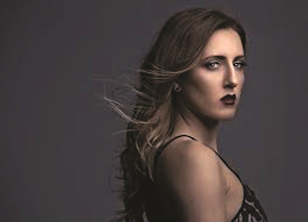 Notes of Orange: Julia Fanning