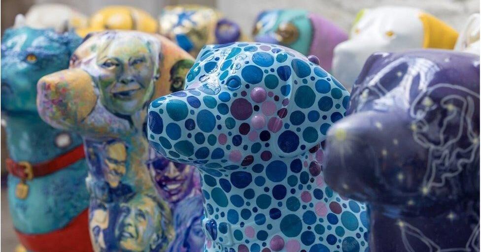 Service dog fundraiser invites artists to dress statues to the canines